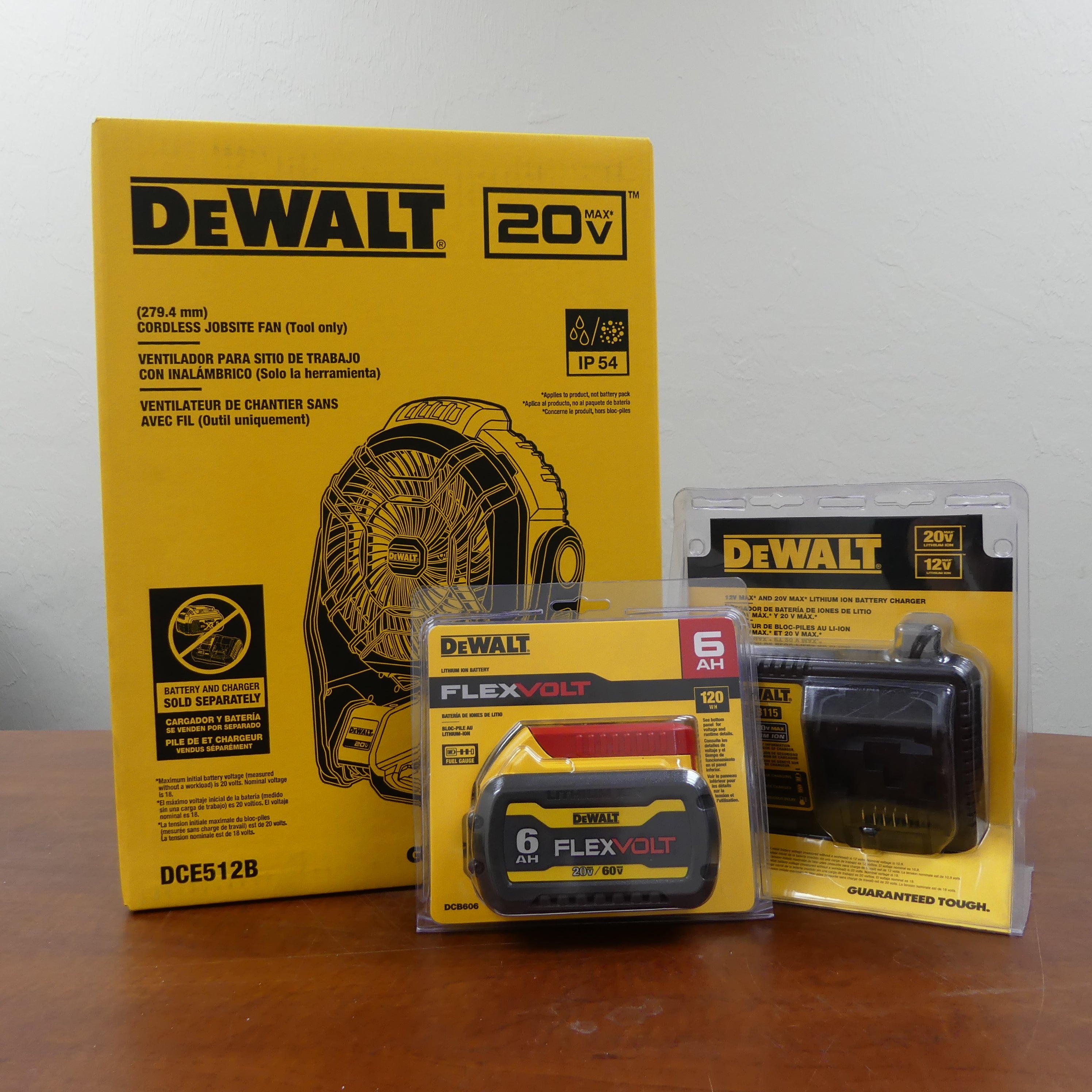 DeWalt 20V MAX Jobsite Fan with Charger & DCB606 Flexvolt Battery - DC ...